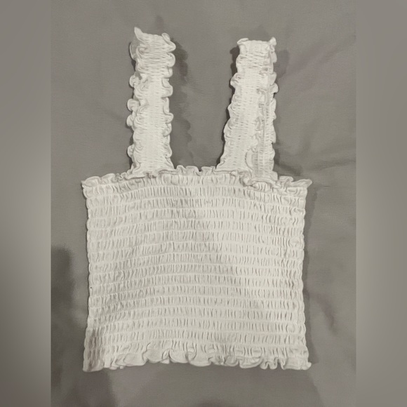 Hollister | Tops | Basic White Top | Poshmark